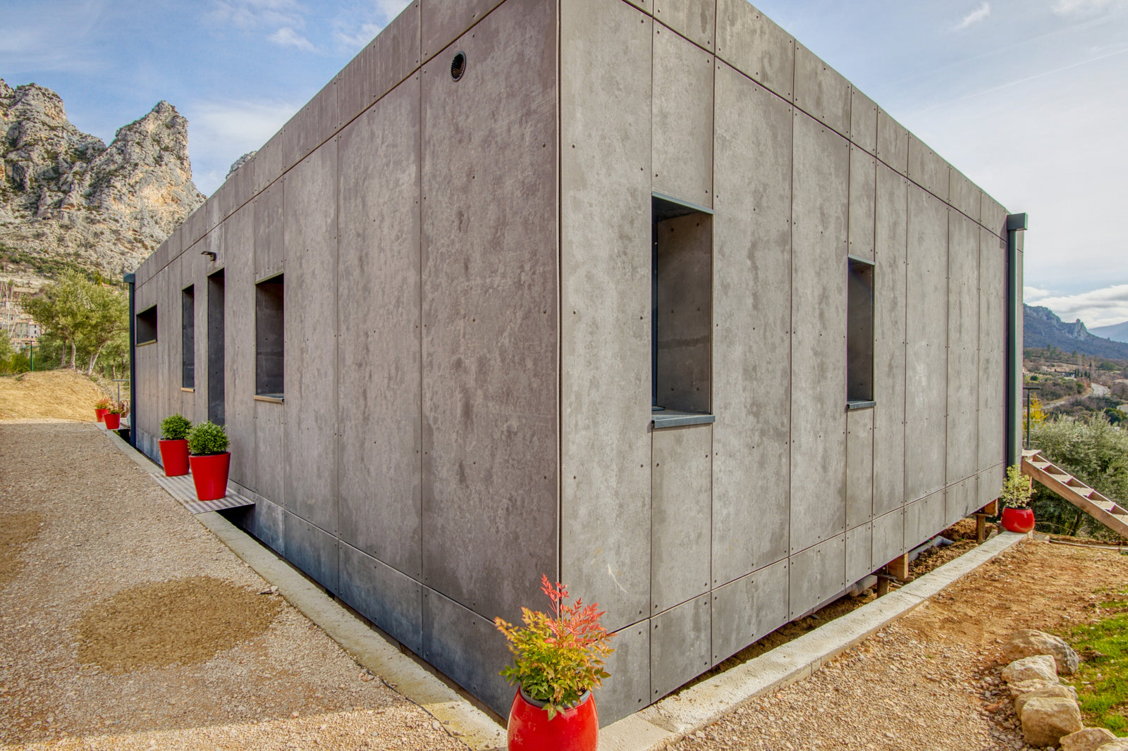- Realisations - | mistral-panels